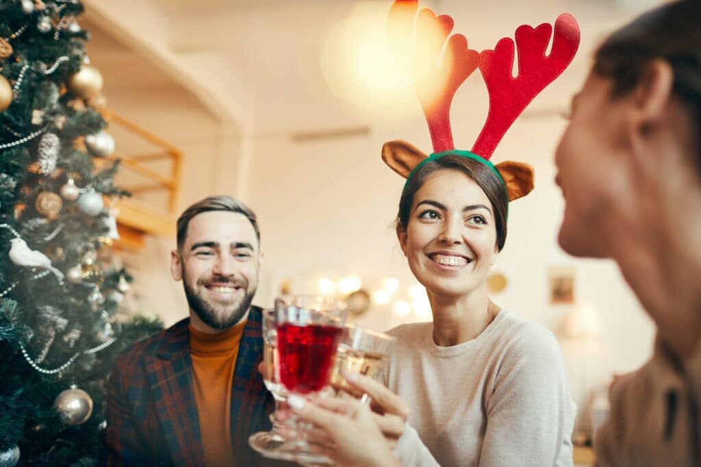 7 Fun Ways to Celebrate the Holidays | POPTOPIC